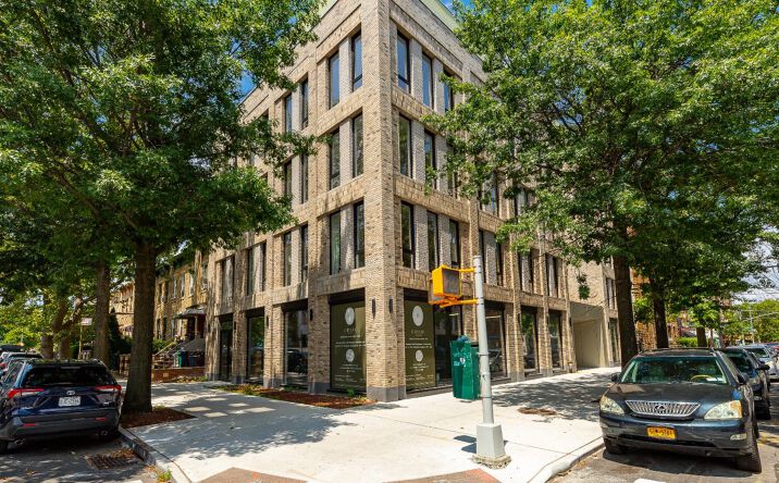 447 Fenimore St, Brooklyn, NY 11225 | Crexi.com