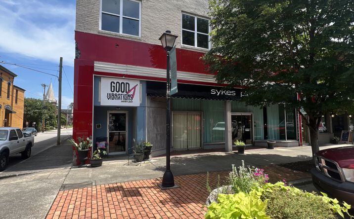 726 Bank St NE, Decatur, AL 35601 | Crexi.com