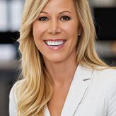 Jessica Zahn Gibson - Commercial Investment Advisors (CIA) Texas | Crexi