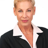 ELLEN FIORE - Coldwell Banker Town & Country Real Estate | Crexi