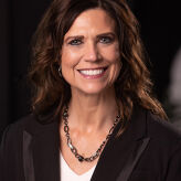 Stacey Sieverding - NAI Sioux Falls | Crexi